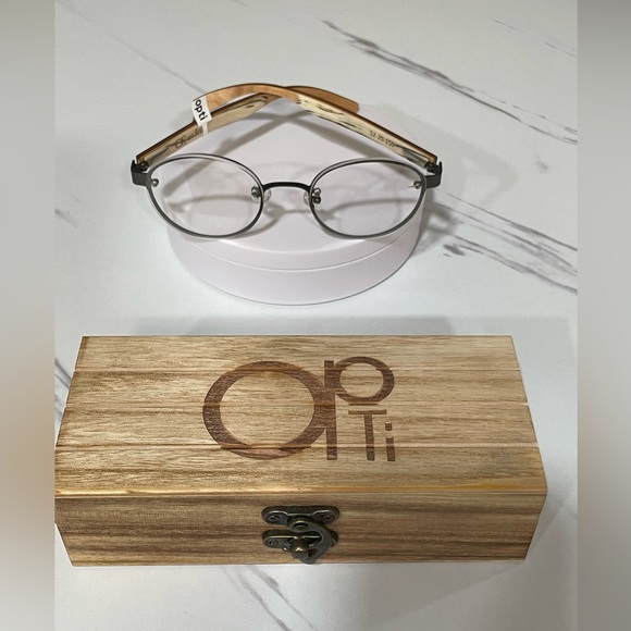 OPTIPRECISION | Accessories | Opti Wood Clear Round Frames | Poshmark